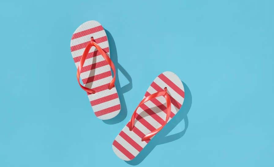 De 3 beste badslippers voor heren van 2023 getest en beoordeeld - TechGeek